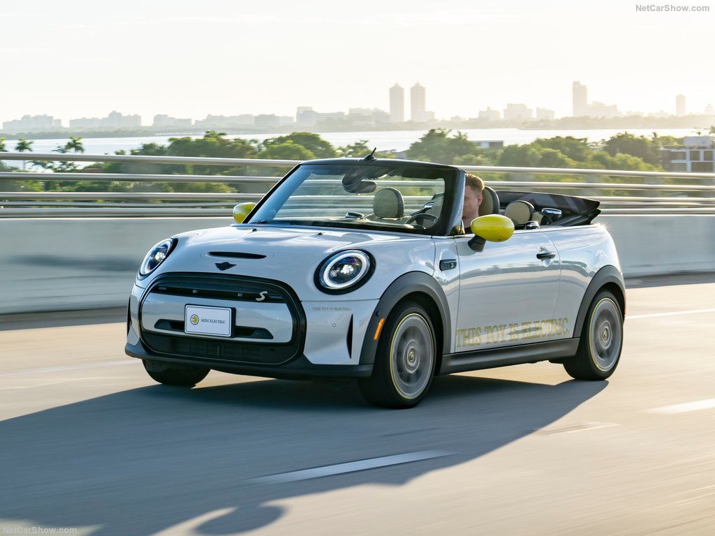 Mini Cooper SE Cabrio 2023, même pas cap